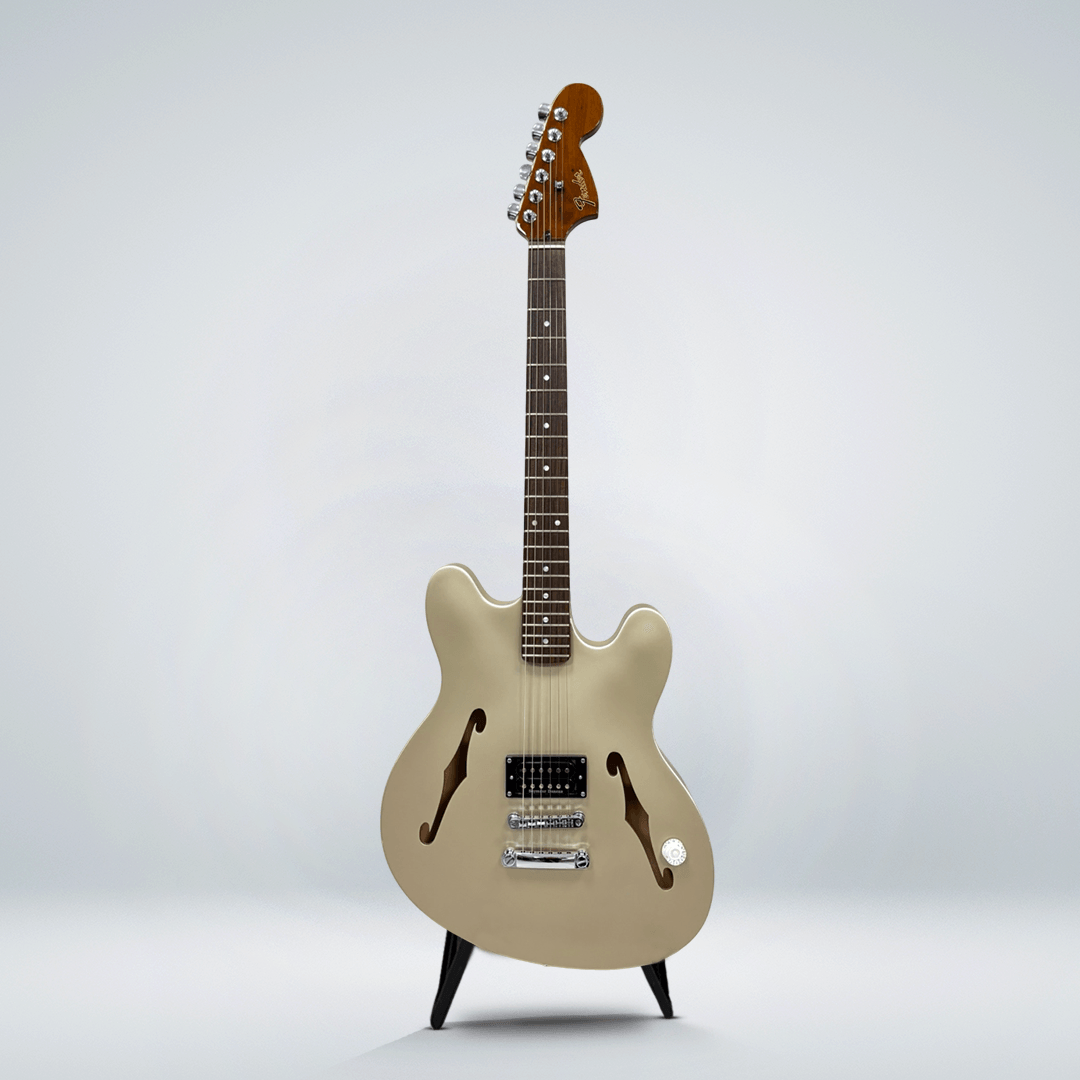 Guitarra eléctrica Fender Tom DeLonge Starcaster - Satin Olympic White - SEMINUEVO
